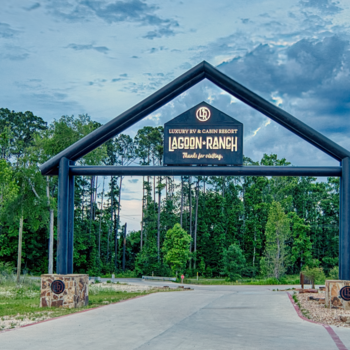 RV Park in Onalaska, TX: Lagoon Ranch Luxury RV and Cabin Resort
