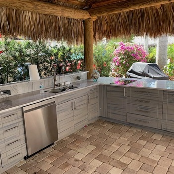 Prime Waterfront RV Lot on a Stunning Royal Palm-Lined Street - RV lot ...